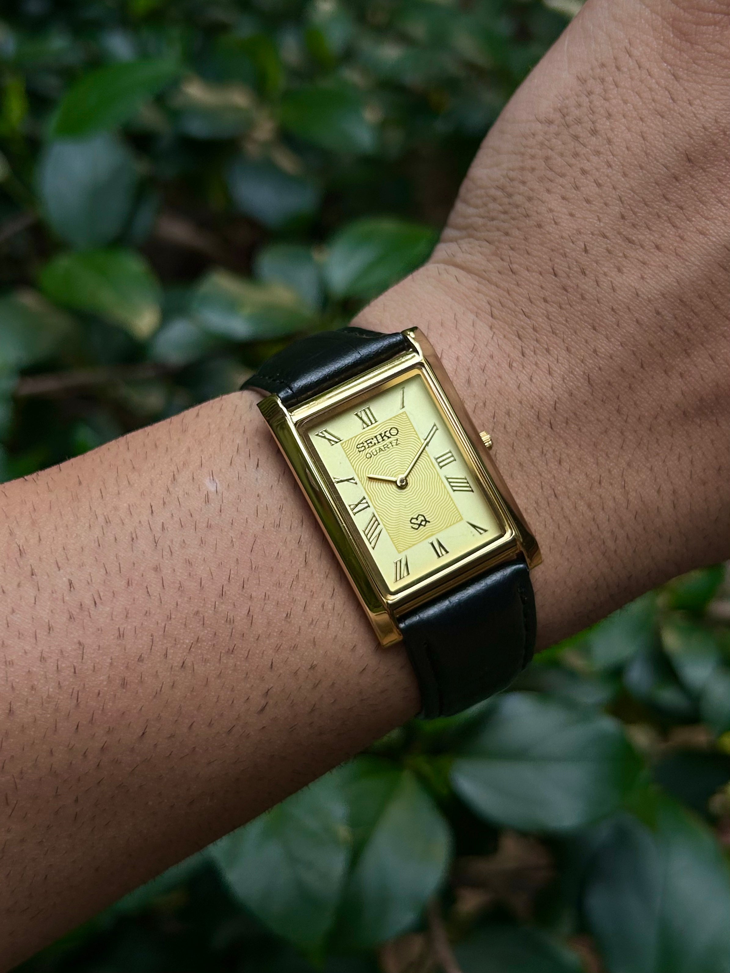 Seiko Tank Gold Quartz Unisex Mod Watch – India Mods Watch